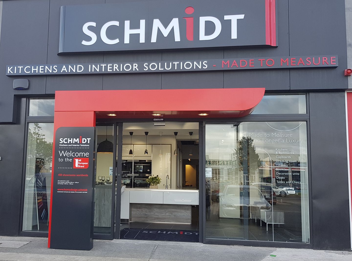 Choose the leader to open your kitchen and bathroom franchise - Schmidt Groupe